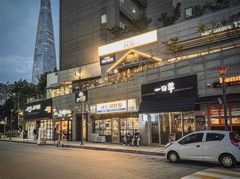 잠실 데이트 코스 추천 석촌호수와 맛집 트립닷컴 서울 트래블로그