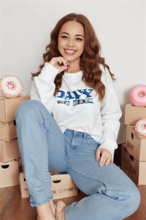 Isabella And Donuts R Nomiai