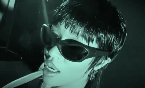 Tamera Returns With Smooth Single Insensitive Grm Daily