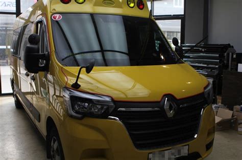 어린이 보호 차량 버스 르노 마스터 가시광선투과율 규제 에 따른 법규 시행 썬팅 재시공 했답니다 네이버 블로그