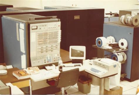 1977 Ibm 36065 With 1mb Of Memory Rvintagecomputing 1977 Ibm 36065 With 1mb Of Memory Rvintagecomputing