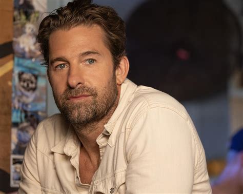 Rj Decker Scott Speedman Trades In Greys Anatomy Scrubs To Be A