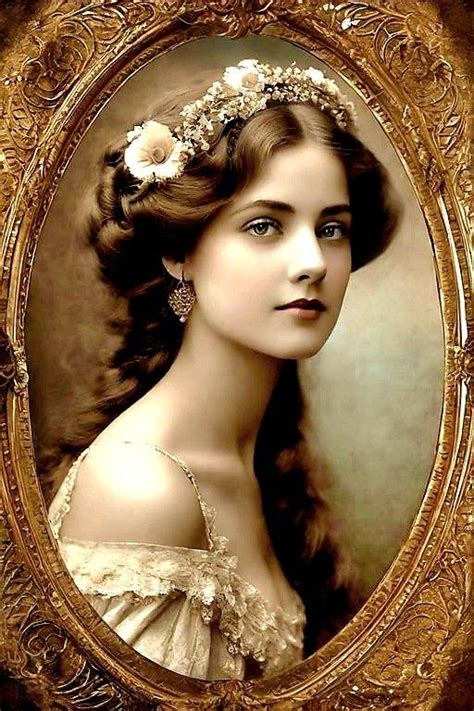 Pin By Kim Inman On Art Vintage Portraits Vintage Photography Women