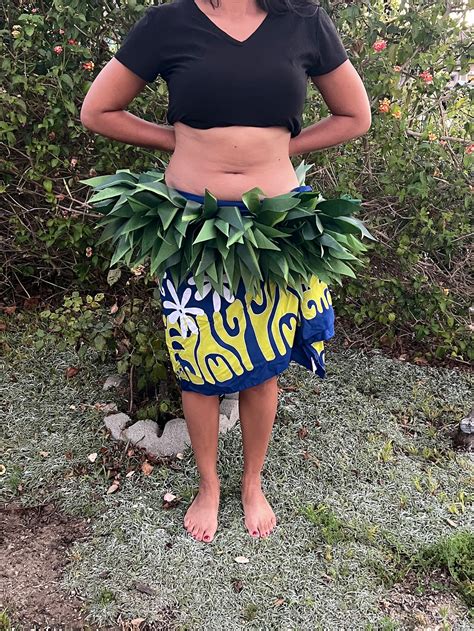 Ti Leaf Tahitian Hip Hei Full Made With Silk Ti Leaves Etsy