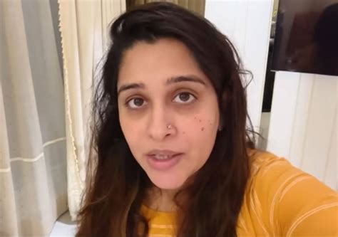 Dipika Kakar Shares An Adorable Picture Of Husband Shoaib And Son