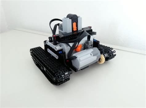 Lego Moc Tracked Vehicle Rc By Philtech Rebrickable Build With Lego