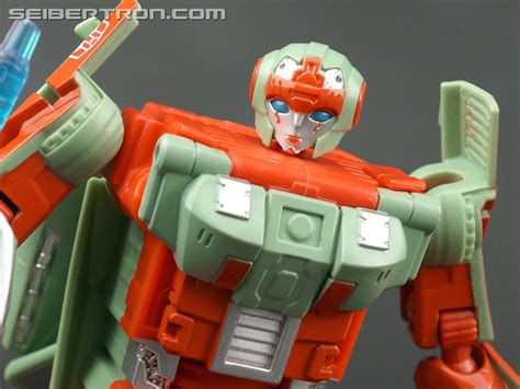 Transformers Generations Combiner Wars Jumpstream Toy Gallery Image