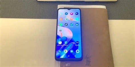 Review TCL 408: Liệu có xứng đáng với mức giá 2.5 triệu đồng? - BlogAnChoi