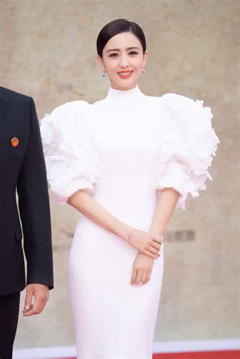 Tong Liya Is Divorced And Single Her Studio Slams Remarriage Rumours And Says Three People Have