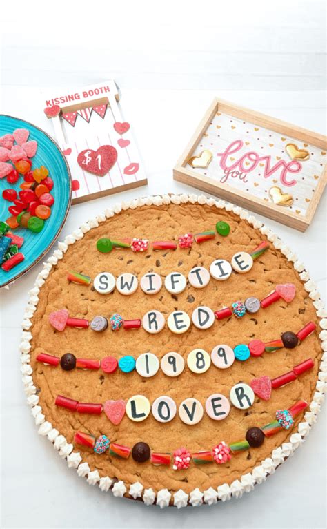 Lets Make A Taylor Swiftie Friendship Bracelet Cookie Cake The