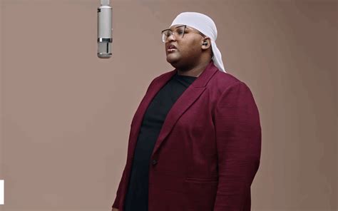 Everything To Know About I Am Roze A Non Binary Singer Famous On Tiktok