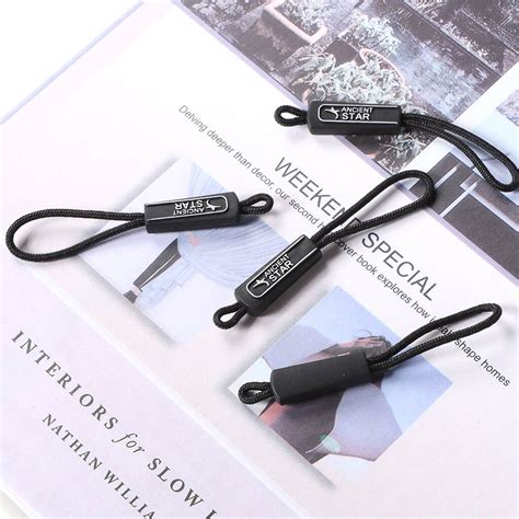 The Art And Function Of Zipper Pull Designs