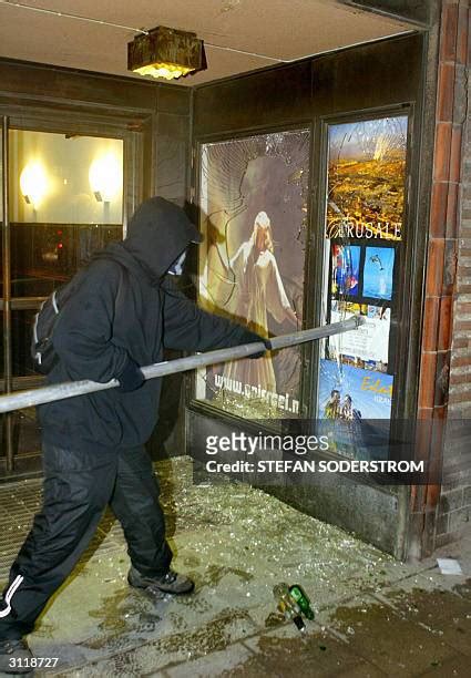 24 Sharon Soderstrom Photos And High Res Pictures Getty Images