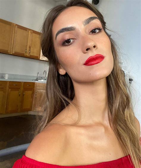 Priscilla Ricart Scrolller