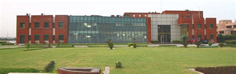 Seamless Crm Integration For Jaipuria Institute Mcube Ivr System