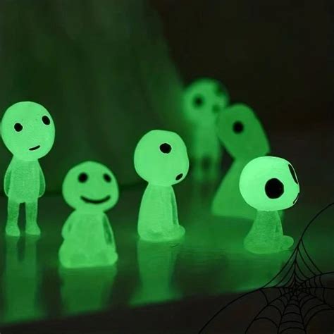 خرید و قیمت مجسمه طرح ارواح شب تاب مدل مونونوکه ترب