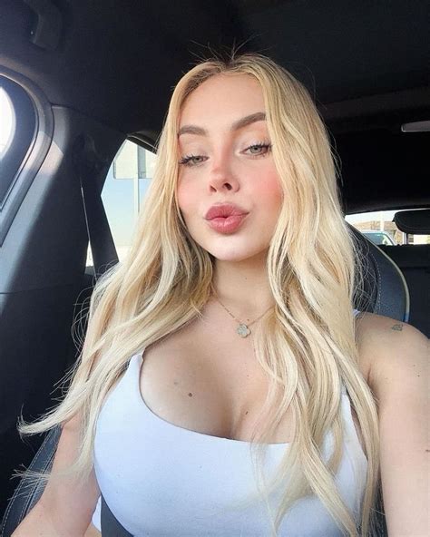 Maya Nazor Age, Wiki, Boyfriend, Net Worth, Biography, Family & More | Mexican fashion, Goth ...