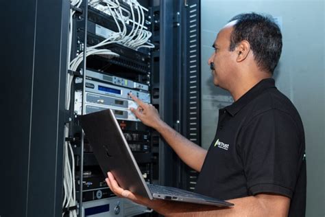Network Time Synchronization Trusted Ntp Ptp L Secure Synchronized