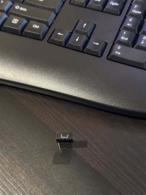 Staples TECH Wireless Comfort Keyboard Black ST62602 Staples