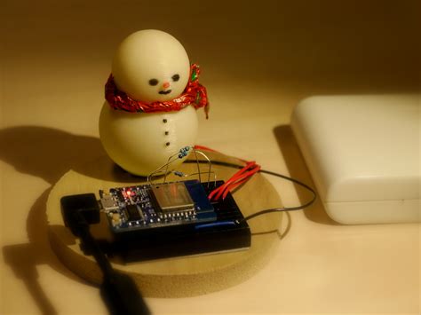 Arduinoマイコンとしても使える小型wifiモジュールesp Wroom 02を使ってみるarduino利用編 Device