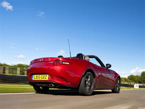 Fotos de Mazda MX-5 UK 2015