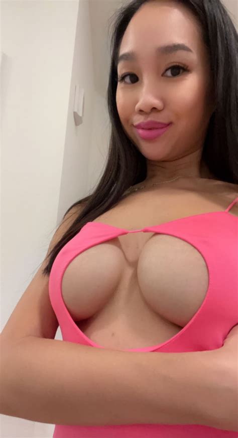 Youtube Angie Bikini Nude Photo Thefappening