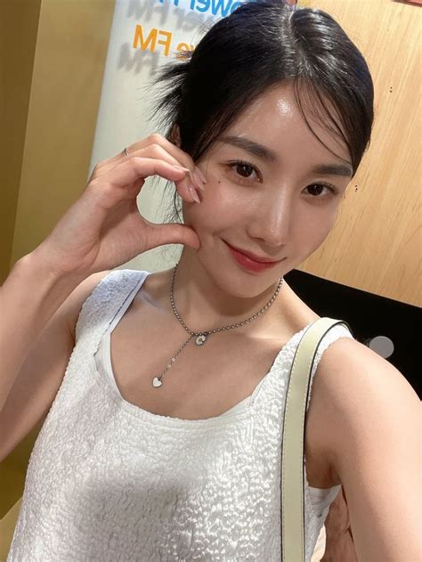권은비 Kwon Eun Bi On Twitter 아이돌 행복