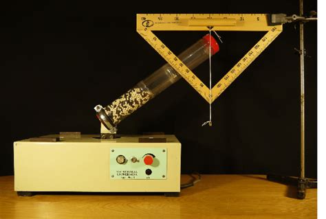 Installation For Separation Of The Mixture By The Horizontal Vibration Download Scientific