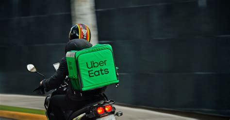 Uber Eats Will Now Let You Order From Two Stores At Once The Verge