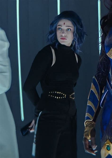 Rachel Roth Teagan Croft Raven Outfits Raven Teen Titans Black