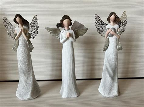 Ангел 20 см білий з крилами серцем — ціна 225 грн у каталозі Статуетки Купити товари для дому та