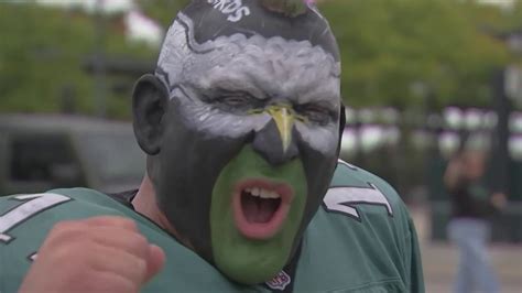 Eagles Fans Throwing The Ultimate Tailgate Before The First Home Game