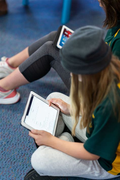 Home Light Pass Primary School