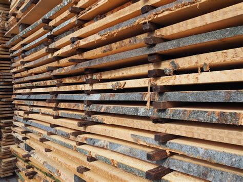 Decrease In Hardwood Lumber Production