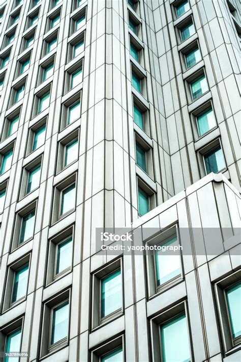 강철 파란색 유리 고층 건물 고층 빌딩 성공적인 산업 건축의 비즈니스 개념에 파노라마 및 관점보기 아래 0명에 대한 스톡 사진 및 기타 이미지 Istock