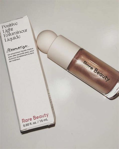 Rare Beauty Positive Light Liquid Luminizer 15ml สี Mesmerize Line