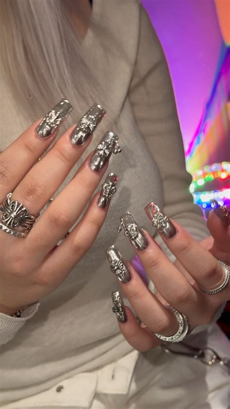 니드필 연장네일 힙한네일 유니크 🖤 Jmrmfla 연장네일힙한네일마블네일유니크네일분당네일판교네일