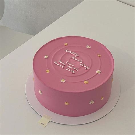 Minimalist Cake Mini Cakes Birthday Simple Birthday Cake Simple