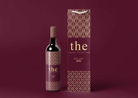 Free Packaging Wine Bottle Mockup