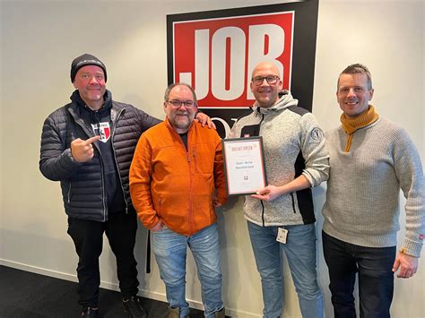 Jobzone Raushetspris Frivillighet Noen Gir Bort Penger Geir Arne