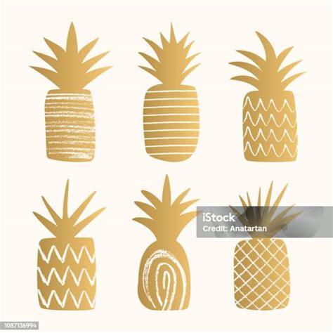 귀여운 황금 파인애플의 집합입니다 벡터는 일러스트 레이 션 고립 문신 디자인입니다 0명에 대한 스톡 벡터 아트 및 기타 이미지