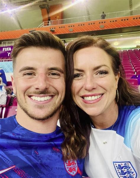 England Ace Mason Mount Meets Niece 3 For First Time At World Cup In Sweet Moment Ok Magazine
