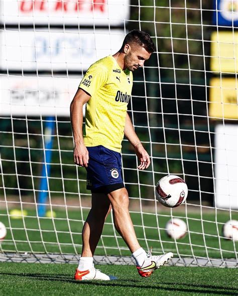 ドゥシャン・タディッチさんのインスタグラム写真 ドゥシャン・タディッチinstagram 「back To Work In Istanbul 🏋🏻‍♂️ ️」9月15日 1時34分