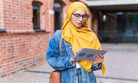 Malaysian Girls Guide What Is It Like Dating One
