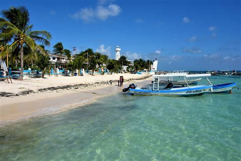 Puerto Morelos Beach