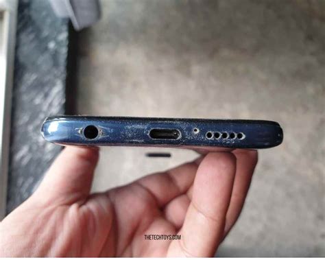 Why Is My Phone Not Charging Best Solutions The TechToys