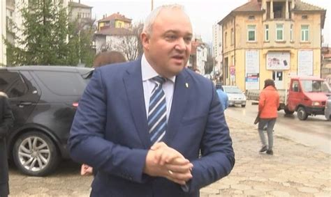 Равносметката на Демерджиев Два пъти повече изборни нарушения заради хартиената бюлетина