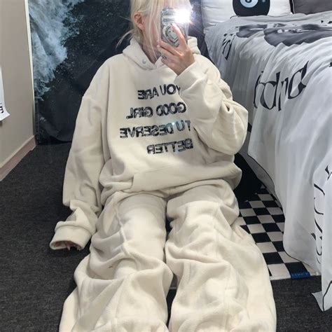 오르트구름 [폭닥부들 Set] 겨울 후리스 후드티 조거팬츠 트레이닝 세트 트레이닝복 남녀공용 귀여운 커플 커플후리스 커플후드 후드세트 레터링 기모 뽀글이 자수 부드러운