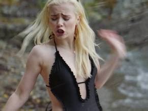 SOFIE ALBERTINE FOSS Nude AZNude