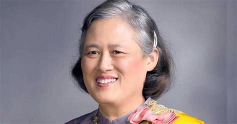 2 เม ย วันคล้ายวันพระราชสมภพสมเด็จพระกนิษฐาธิราชเจ้า กรมสมเด็จพระเทพรัตนราชสุดาฯ สยามบรมราชกุมารี